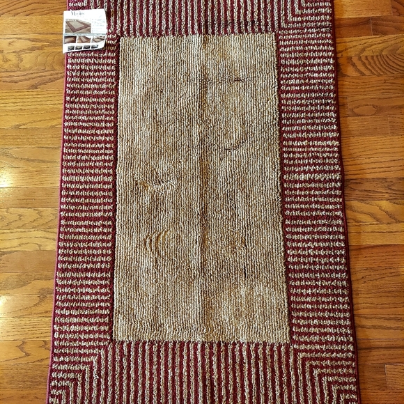 Maples Rugs | Accents | Maples Area Rug Encore Red | Poshmark